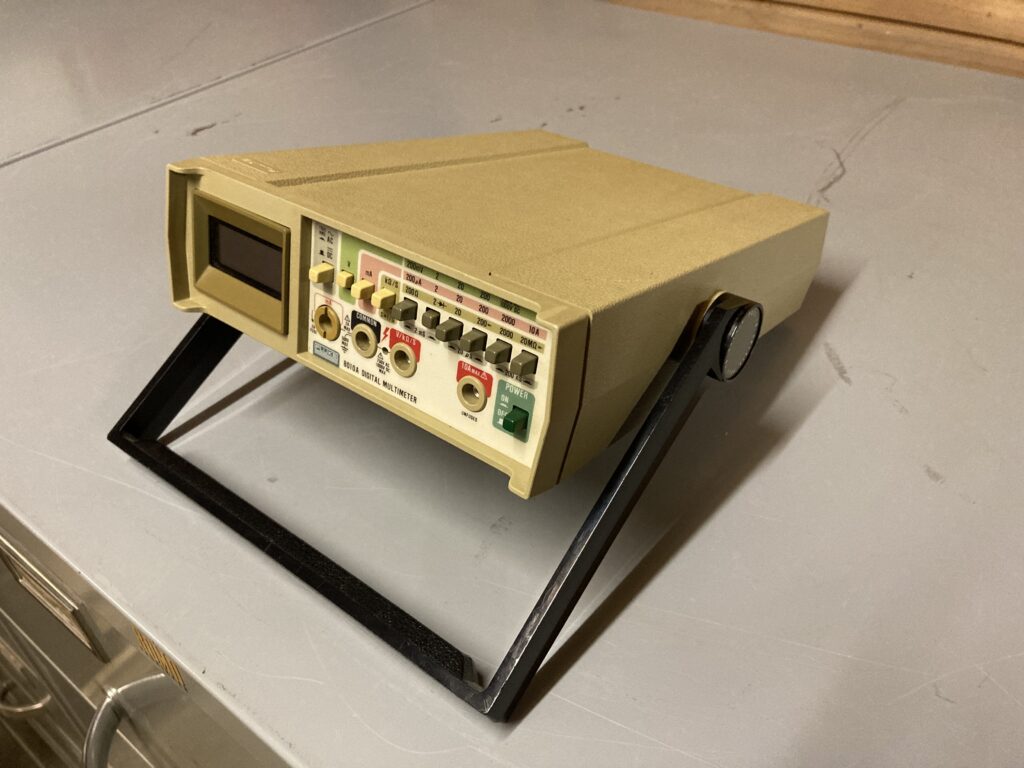 FLUKE 8010A Digital Multimeter - SOLGT! - ♫ Vintage HiFi Webshop ...