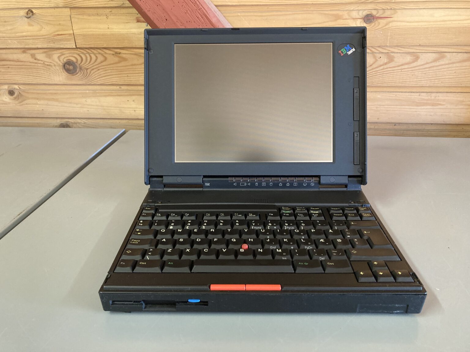 IBM Thinkpad 755C - Type 9545 - Original - For refurbishing/spare parts ...