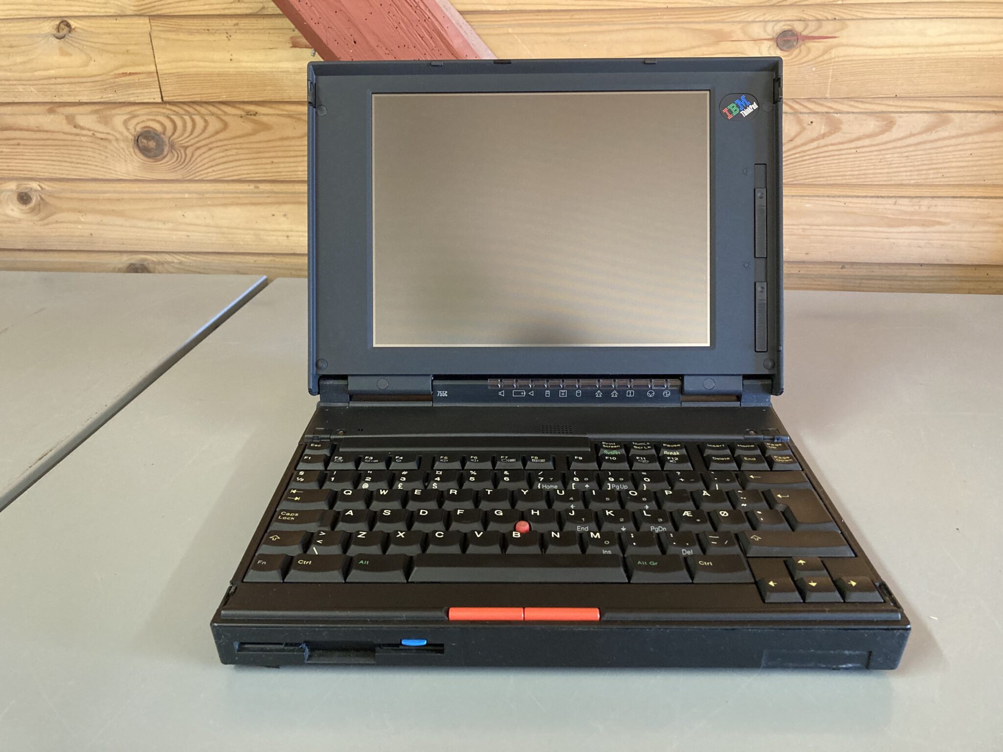 IBM Thinkpad 755C - Type 9545 - Original - For refurbishing/spare parts ...