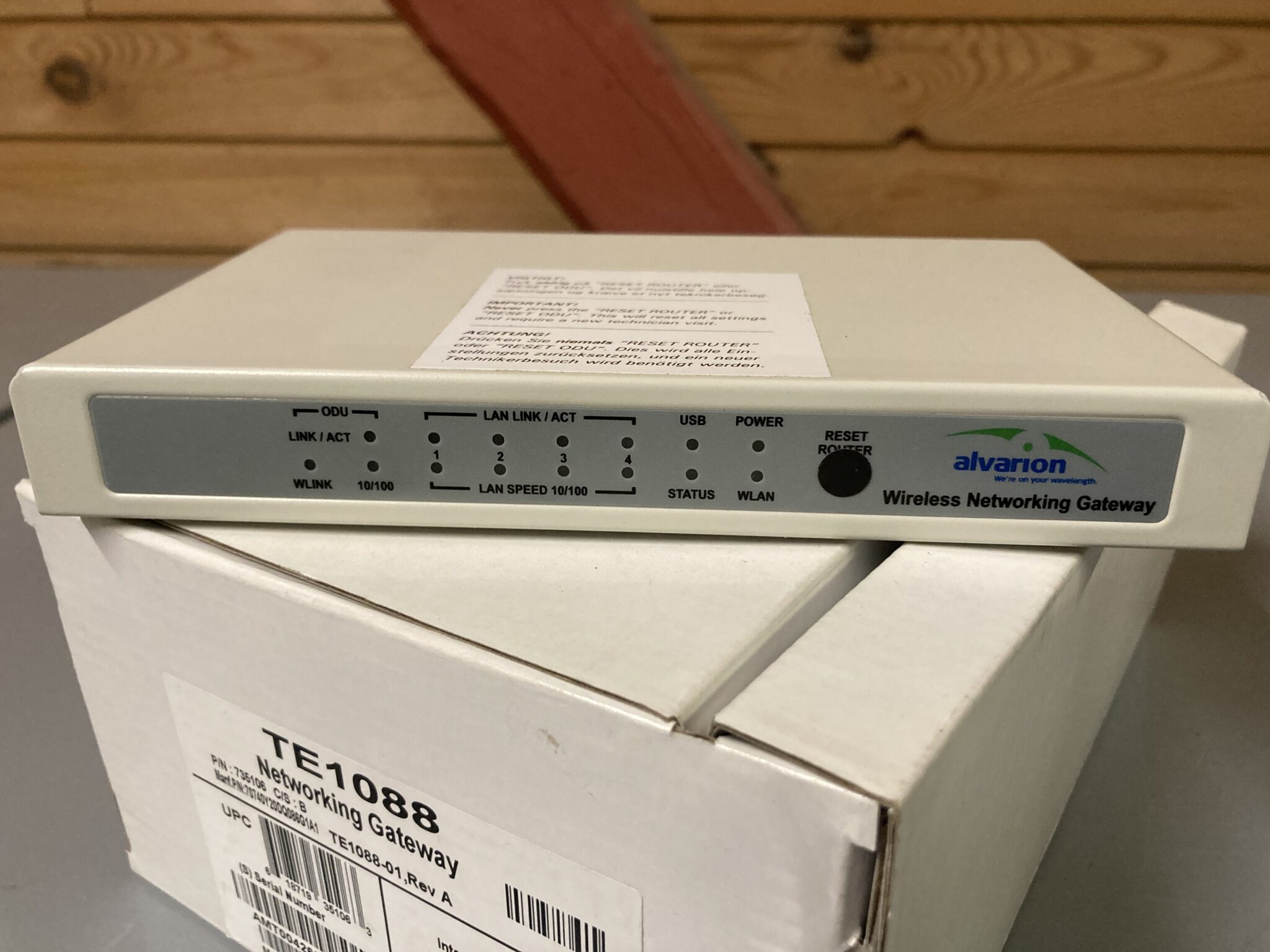 Alvarion TE-1088 - Wireless networking Gateway - ♫ Vintage HiFi Webshop ...