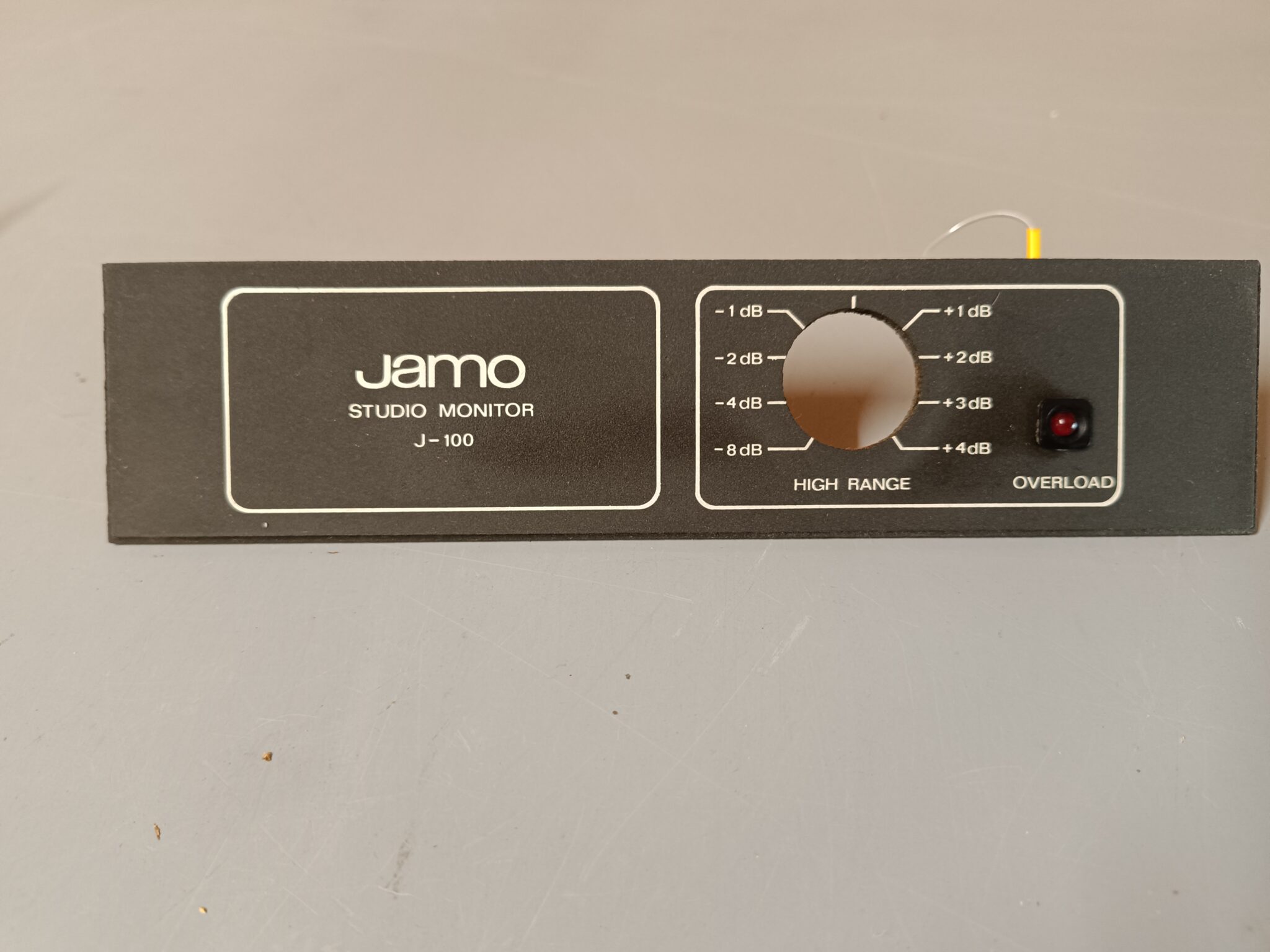 Jamo Studio Monitor J-100 reservedele - 2 x decal & potmeter - SOLGT ...