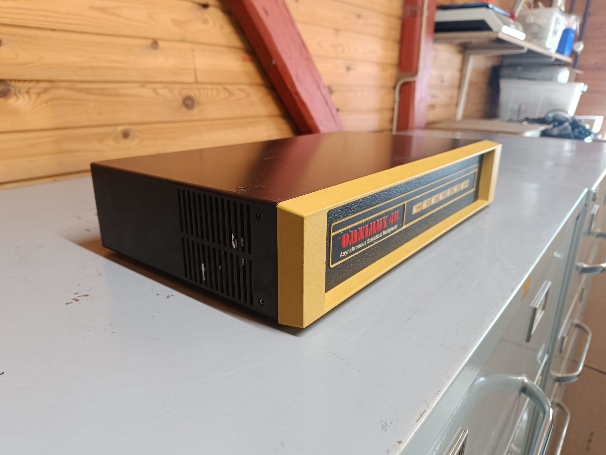 Racal-Milgo Omnimux 40 - Asynchronous Statistical Multiplexer ...