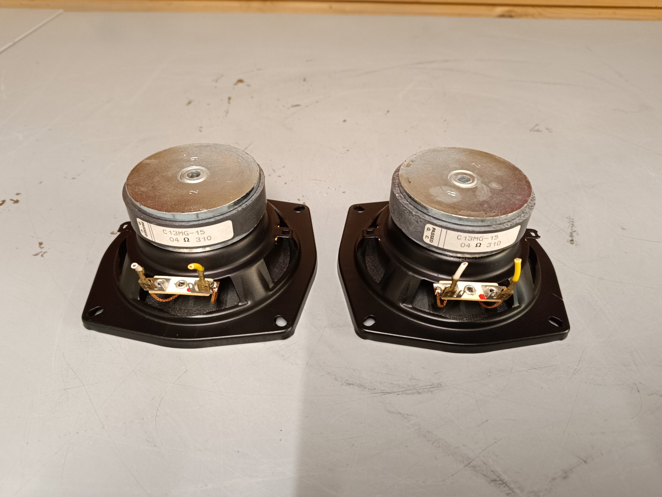 Original Midrange - DALI/VIFA C13MG-15 - From Dali 107 vintage speakers ...