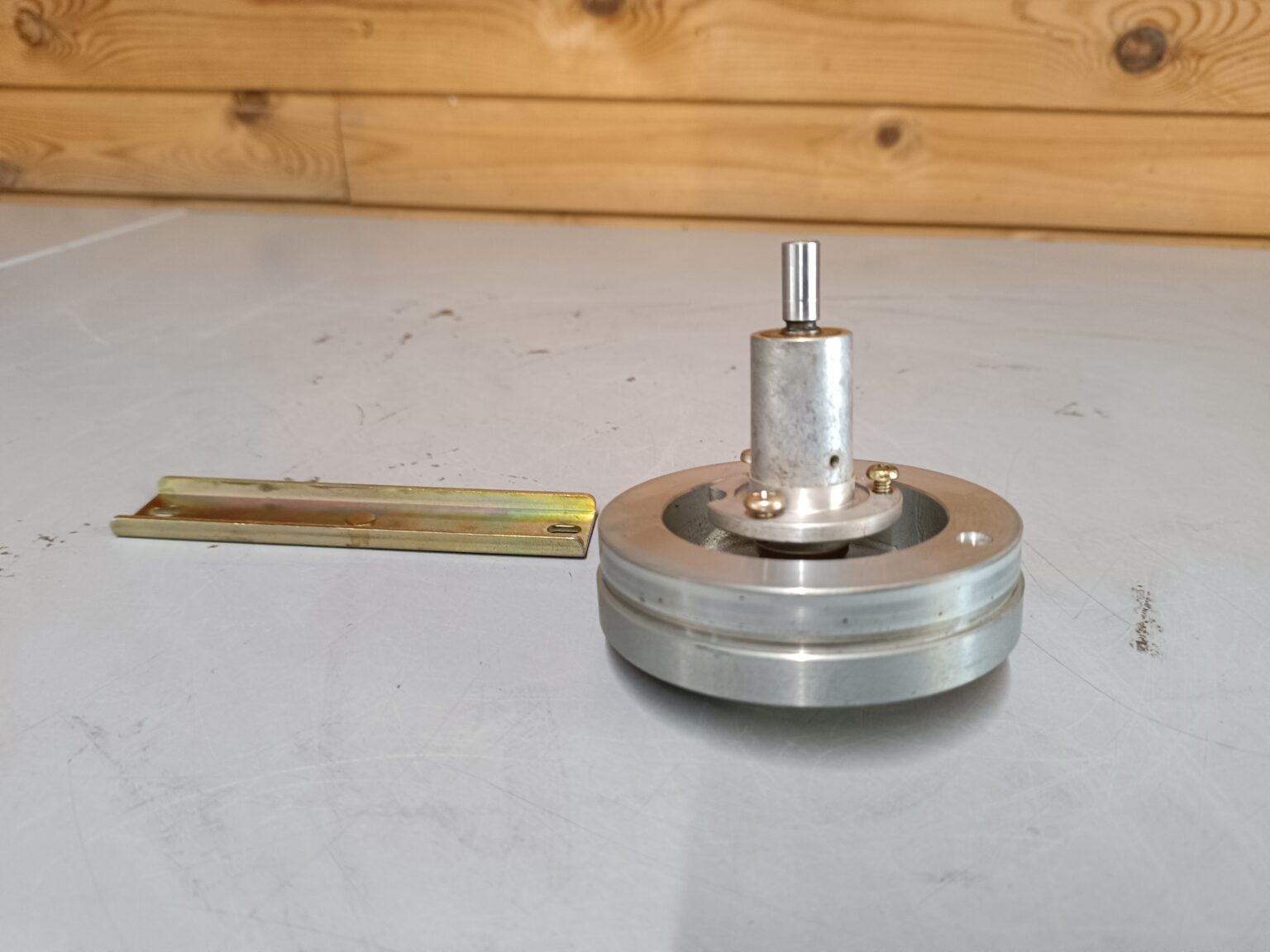 Original Akai GX-260D - Capstan Pulley Complete - ♫ Vintage HiFi - Classic Audio - Retro ...