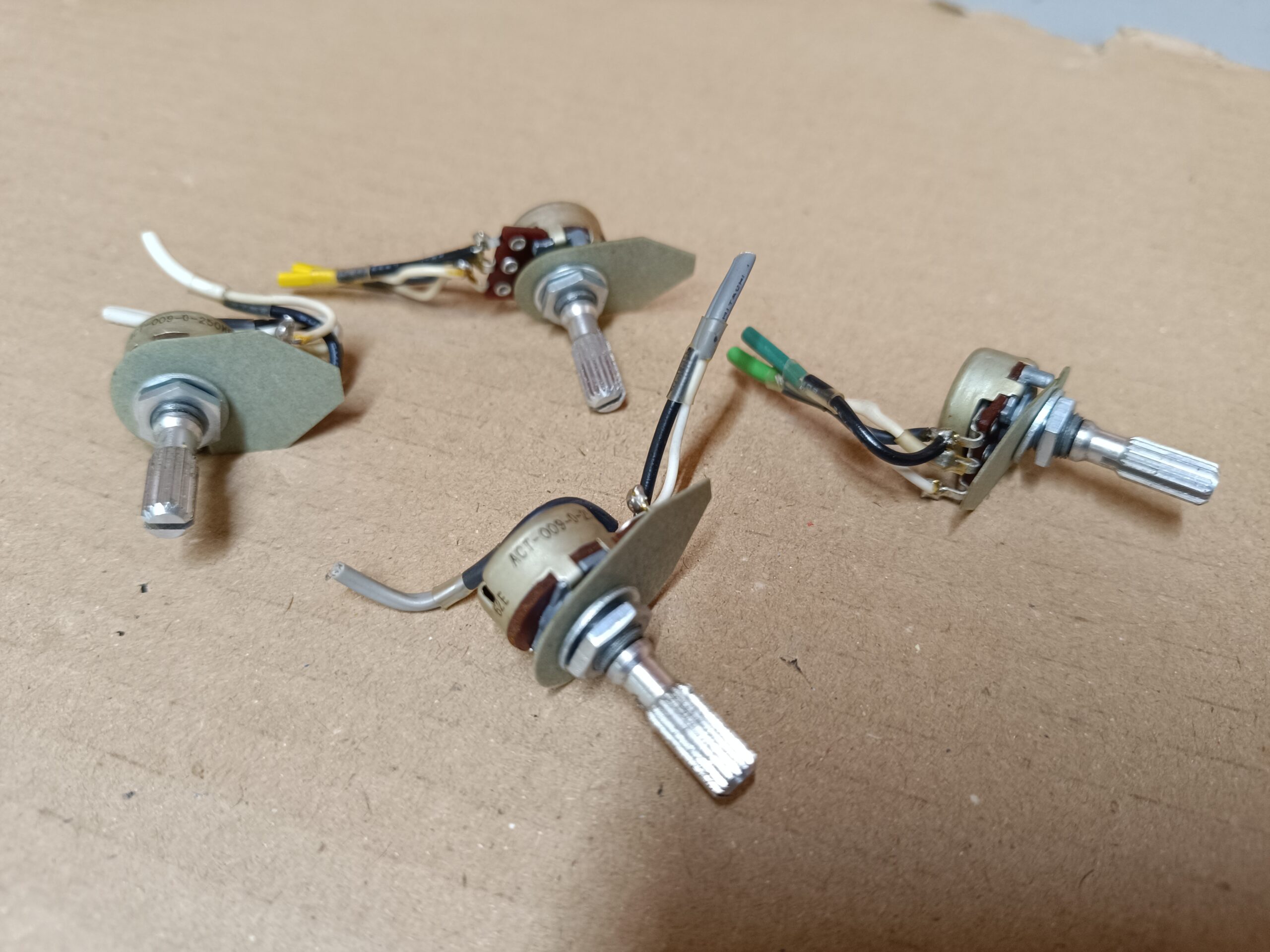 Original Pioneer QX-949A – ORG. Variable resistor 4-channel balancers ...